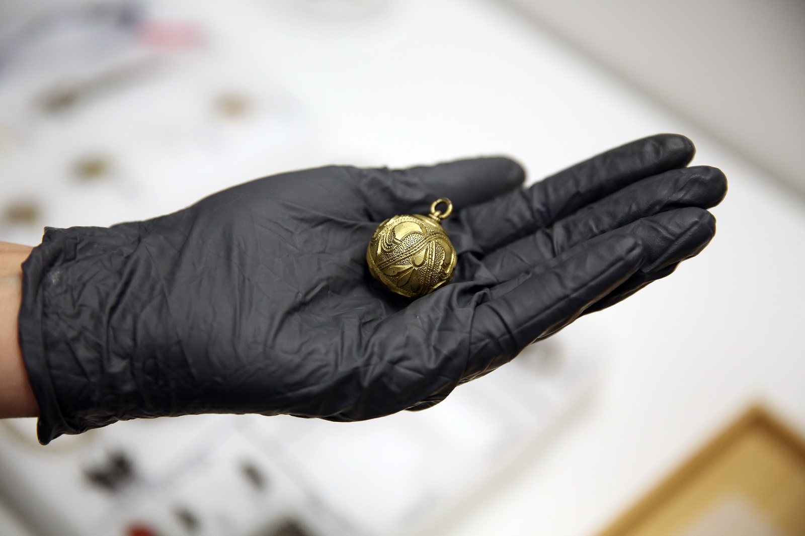 Archeologický ústav AV ČR v Brně aneb Spojovat fragmenty - Akademie věd ...